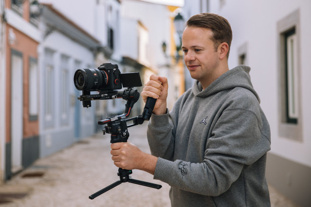 Jaki gimbal kupić? Oto najlepsze gimbale do aparatu [2022 r.]